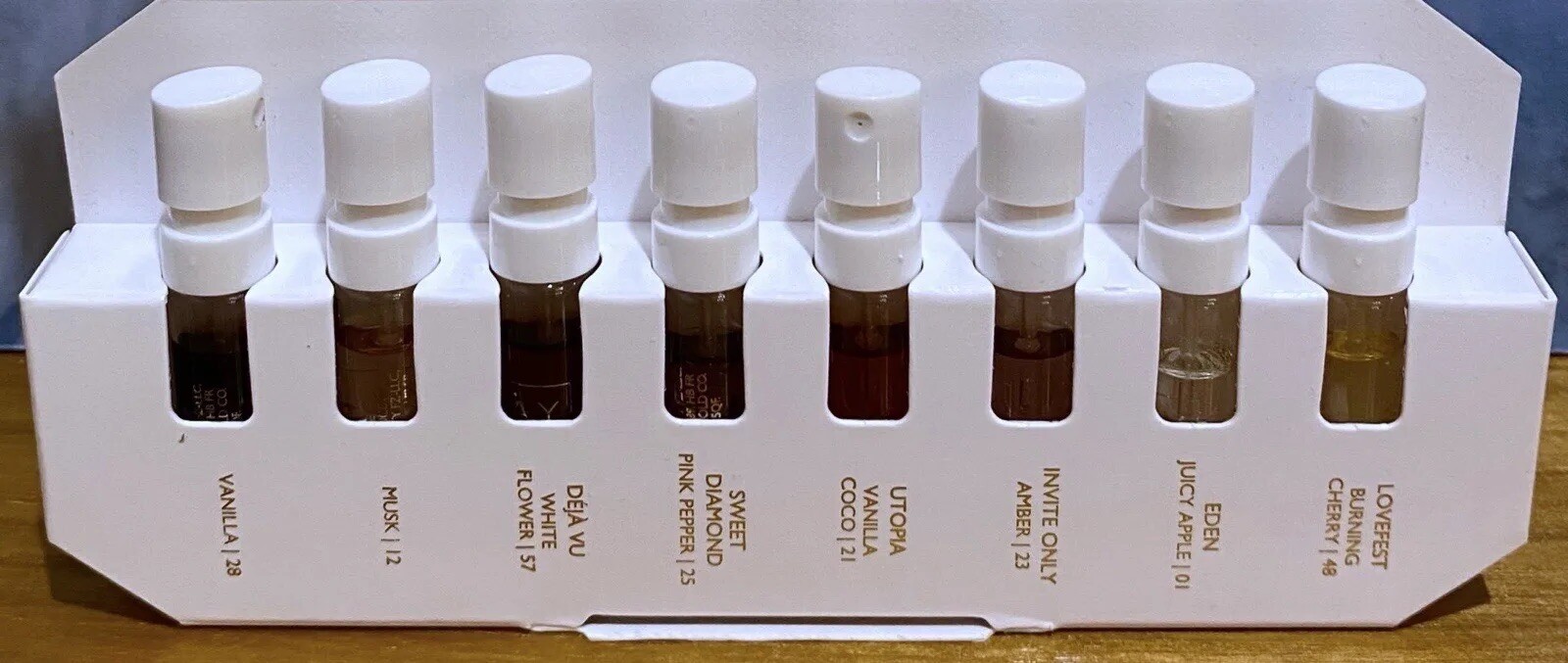KAYALI Discovery Layering Sampler Kit LTD Edition Set Of 8 1.5 ml Eau ...