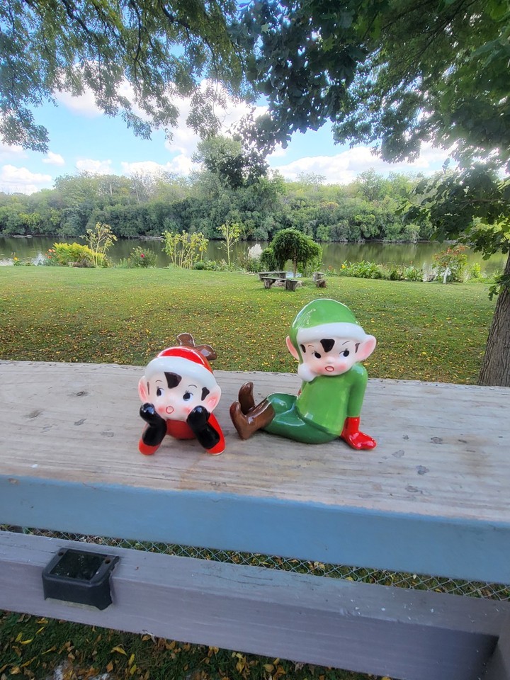 2 Elfs Figurine Christmas | eBay