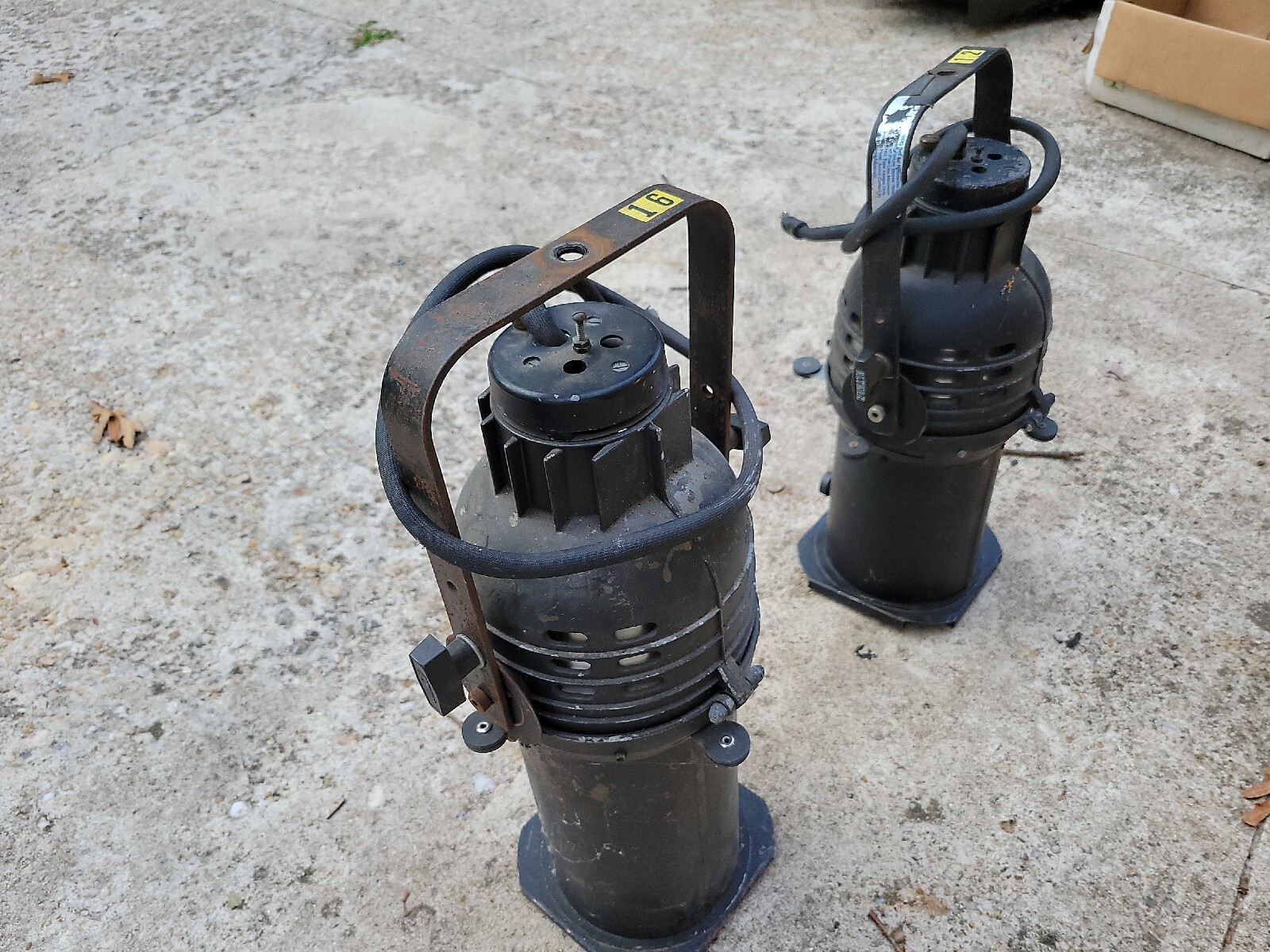 ALTMAN 360Q Series Axial Ellipsoidal Theater Stage Lighting Fixture | eBay