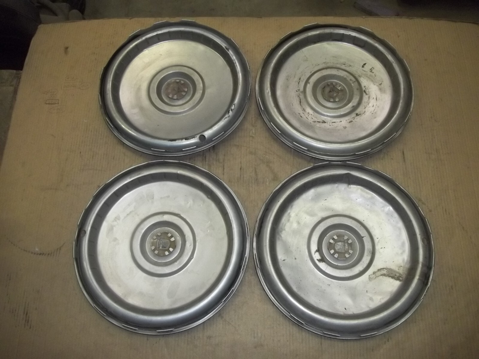 1955 55 1956 56 Ford Hubcap Rim Wheel Cover Hub Cap 15" OEM USED SET 4 ...