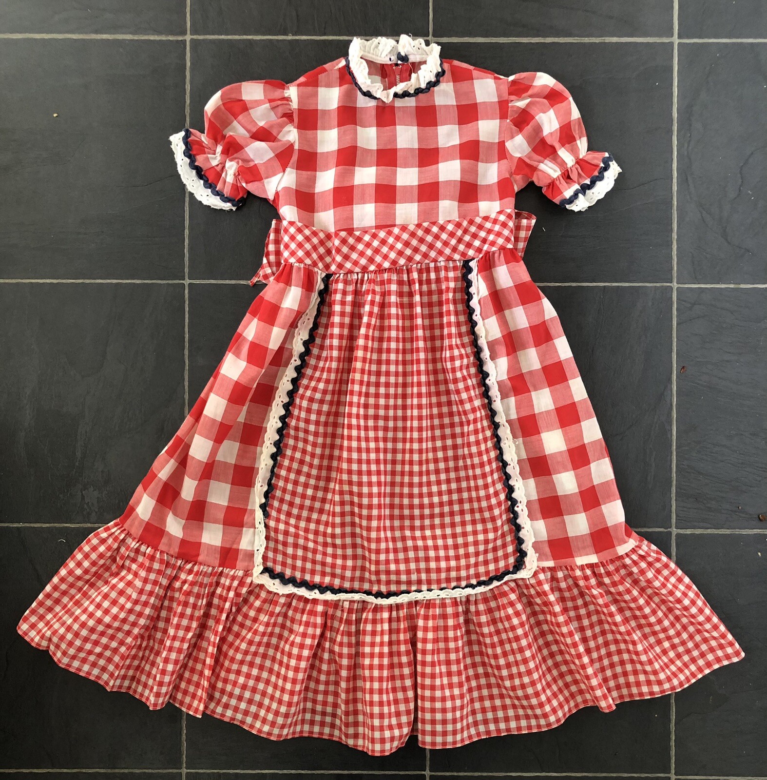 Vintage 70s Little Girls Cottagecore Red & White Ging… - Gem