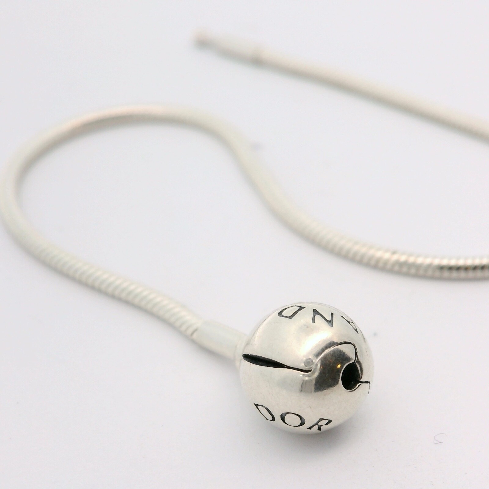 Genuine PANDORA Moments Snake Chain Bracelet - 590728 - Gem