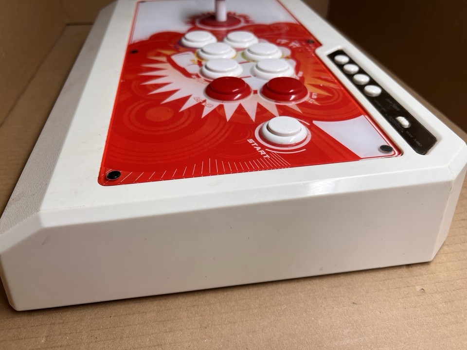 Qanba 4 Q4 RAF 3-in-1 Fight Stick for PS3, Xbox 360, and PC (Red/White ...