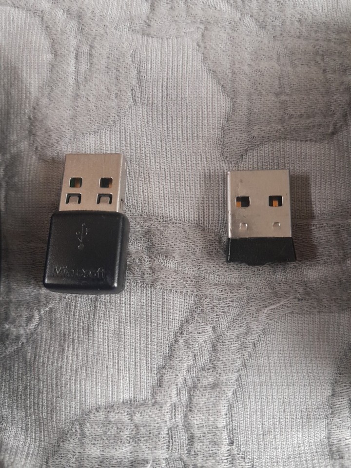 Microsoft 1557 Sculpt Comfort Wireless Mouse & Microsoft Mobile 3500 | eBay