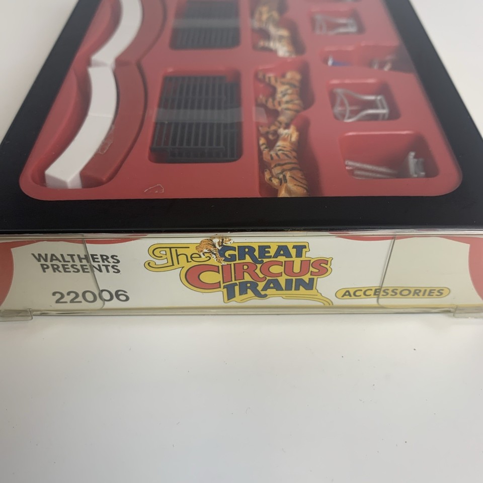 Original Preiser HO Scale Preiser Circus Ring Master With Tigers Rare ...