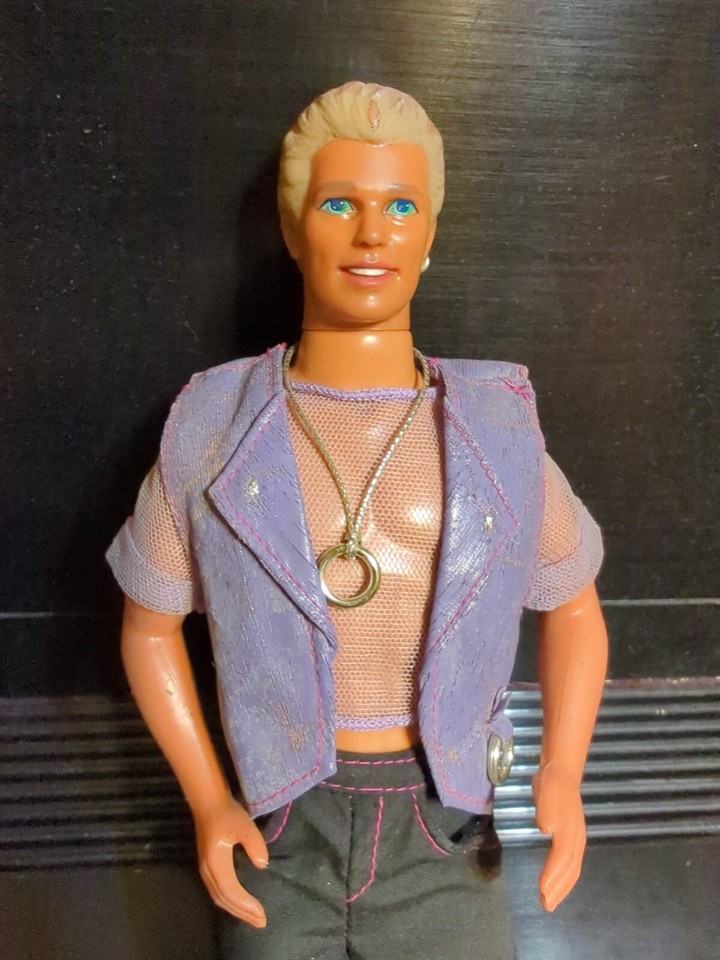 1992 Earring Magic Ken Doll #2290 One Earring Ken - Discontinued | eBay
