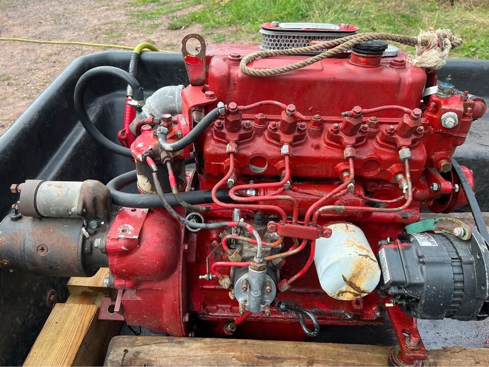 Westerbeke 4-91 FOUR-91 , Marine Diesel Engine 4 Cylinder 25 HP / 200 ...