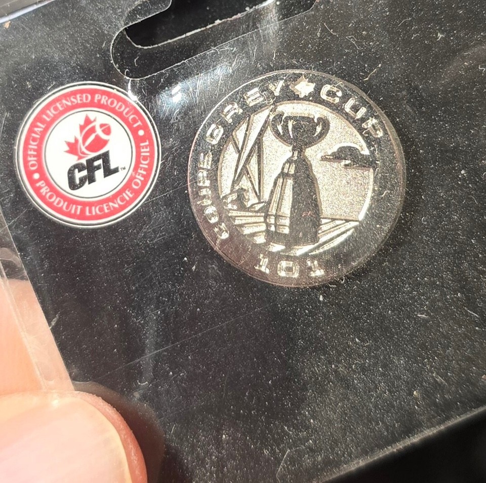 CFL CANADIEN FOOTBALL LEAGUE GREY CUP 101 TROPHY EXECUTIVE LAPEL PIN | eBay