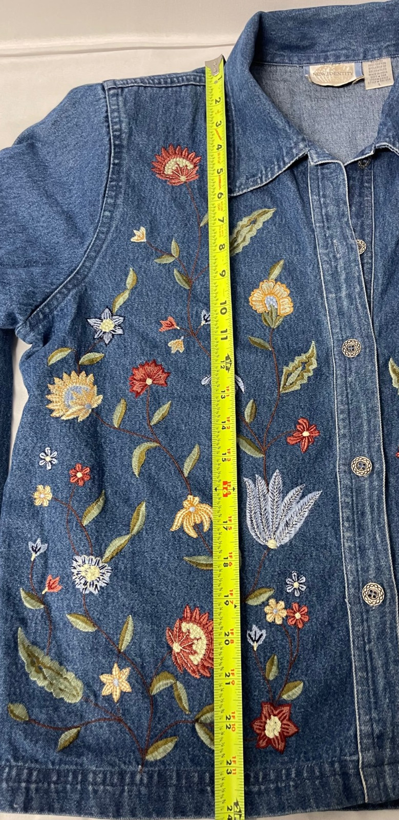 New Identity Womens Denim Jacket Shirt Size L Embroid… - Gem