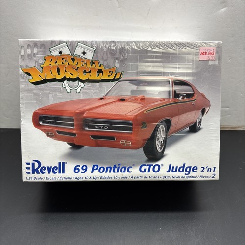 Revell 1969 '69 Pontiac GTO The Judge Built Plastic Model Car Kit 1:25 ...