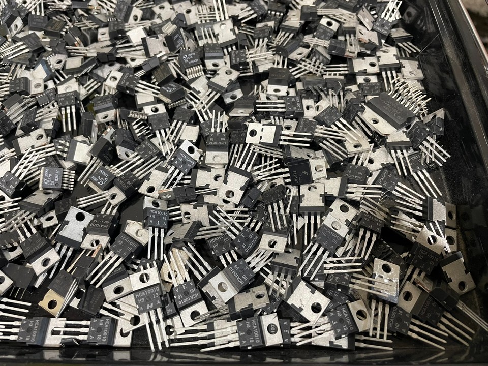 Assorted Lot Transistors IC's Electronics Components Misc Parts Lot NEW ...