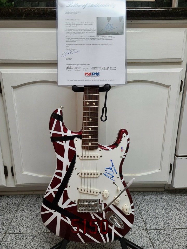 EDDIE VAN HALEN Signed Autographed Frankenstrat FENDER Guitar PSA ...