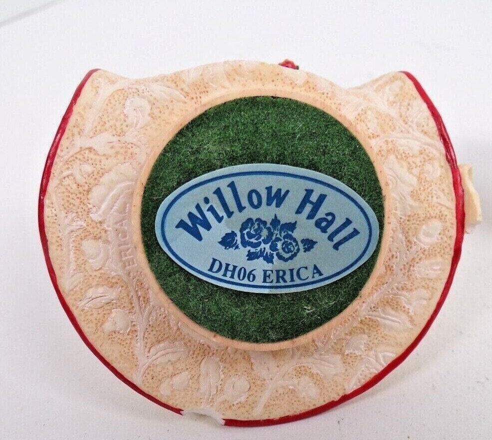 Willow Hall Erica DH06 Hat Trinket Box Flowers Strawberries Round ...