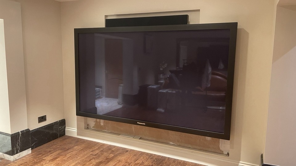 Panasonic TH-103PF9EK 103" inch 1080p Commercial Plasma Display Monitor ...