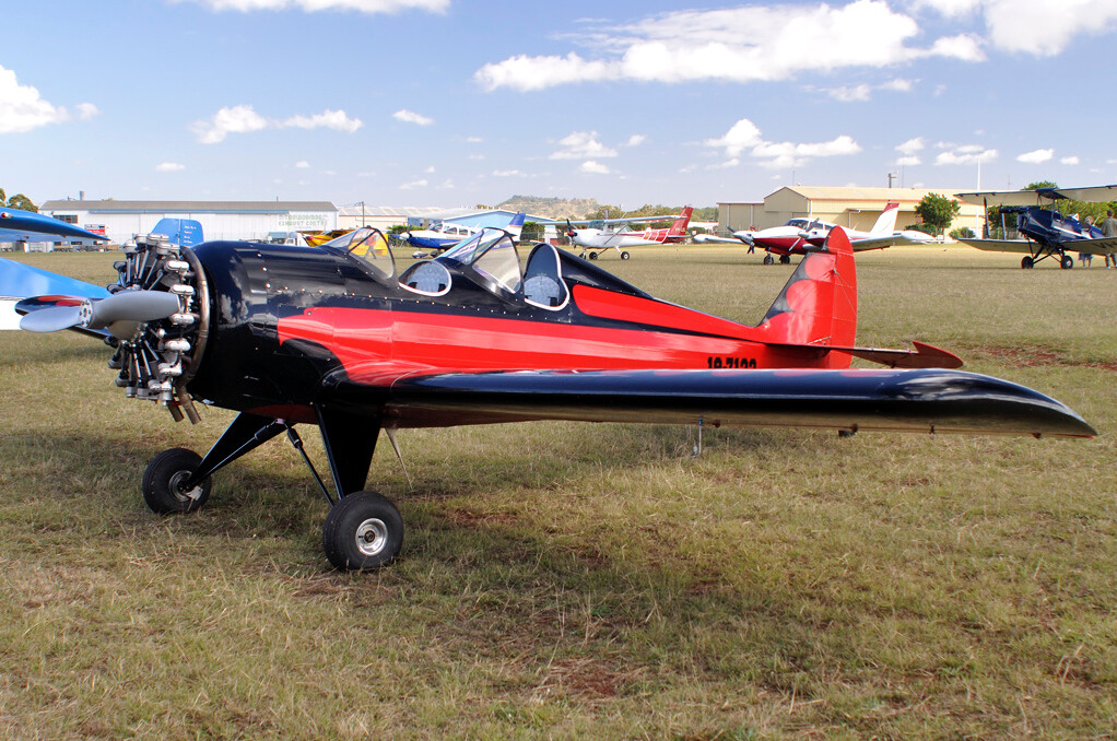 Warner Revolution Spacewalker II Airplane Desktop Wood Model Large Free ...