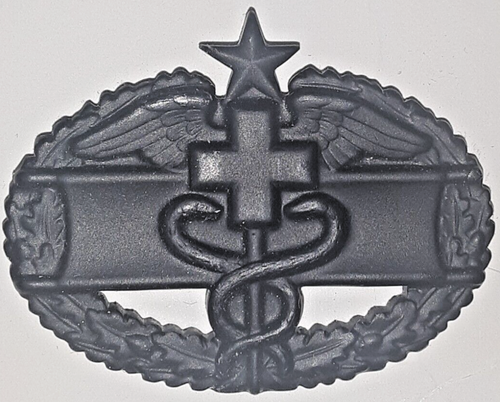 US Army COMBAT MEDICAL PIN BADGE SUBDUED 2nd AWARD VINTAGE ORIGINAL ...