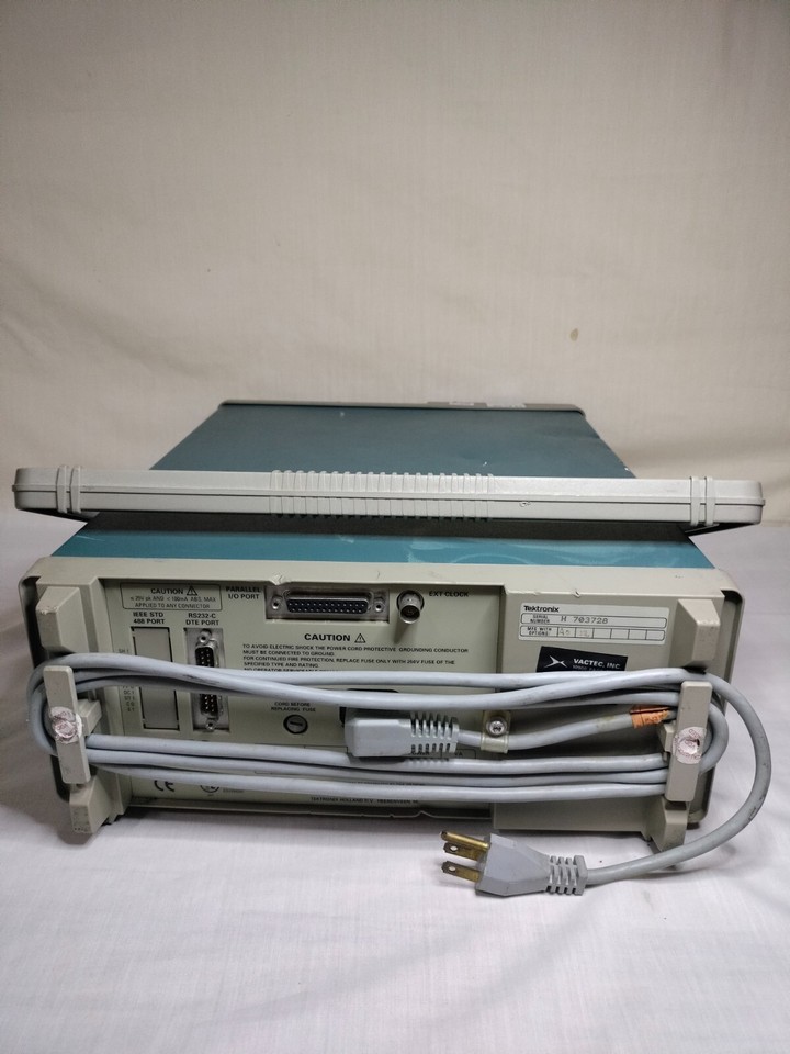 Tektronix 2212 60MHz Digital Storage Oscilloscope | eBay
