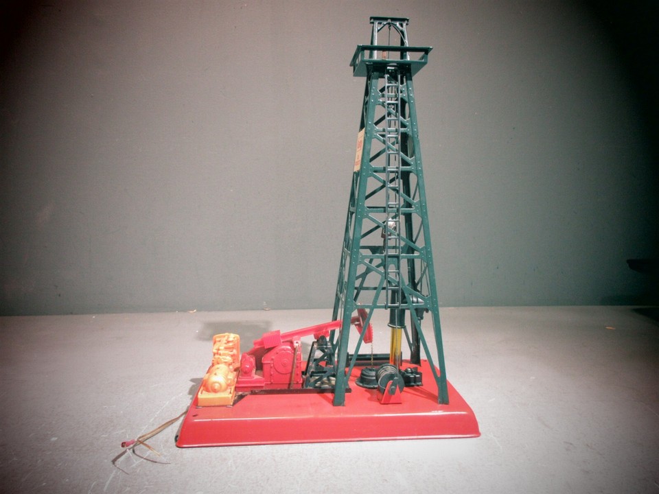 LIONEL TRAIN ACCESSORIES NUMBER 6-2305 OIL DERRICK AND PUMP IN O.B. | eBay