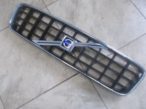 Volvo XC90 SUV Front Grille Assembly 04 05 06 Used OEM Grill | eBay