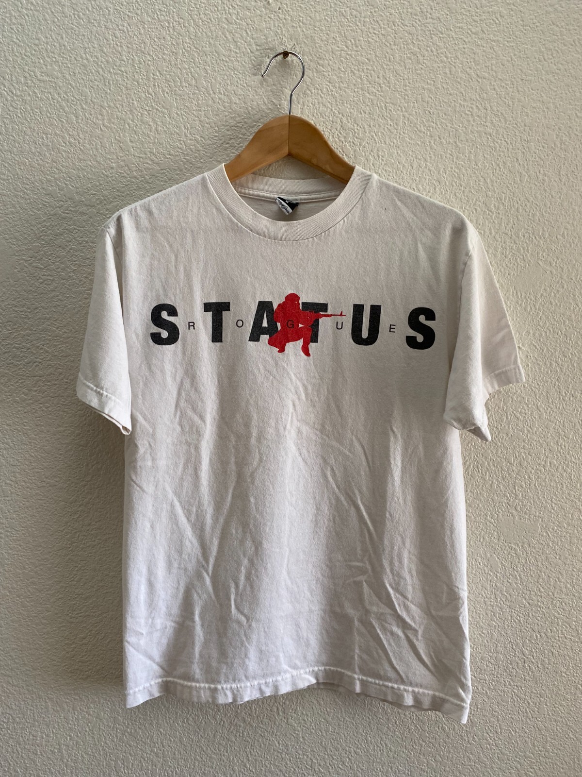 vintage white rogue status - Gem