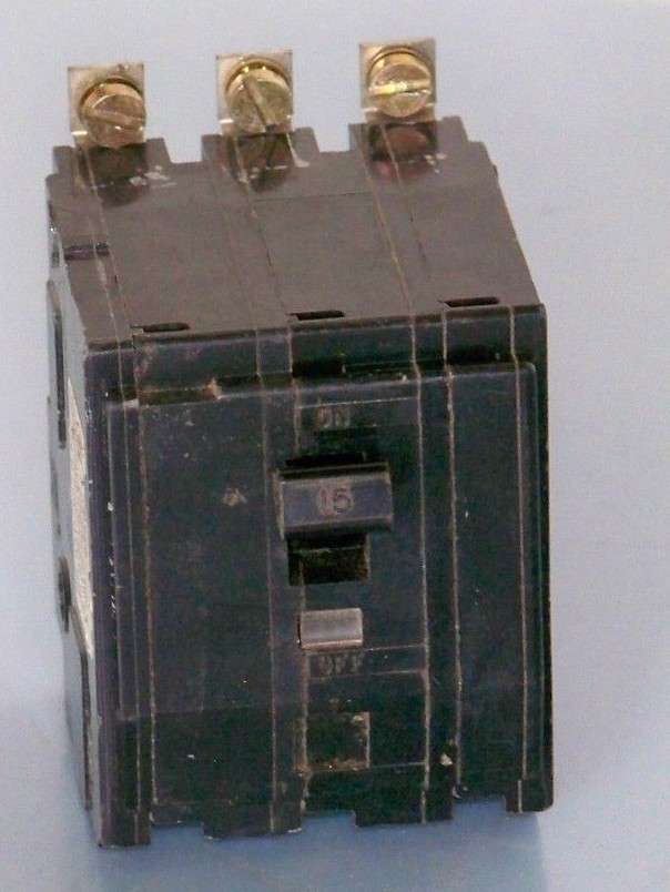QOB315 Square D 15 amp 240 volt 3 pole bolt on circuit breaker | eBay