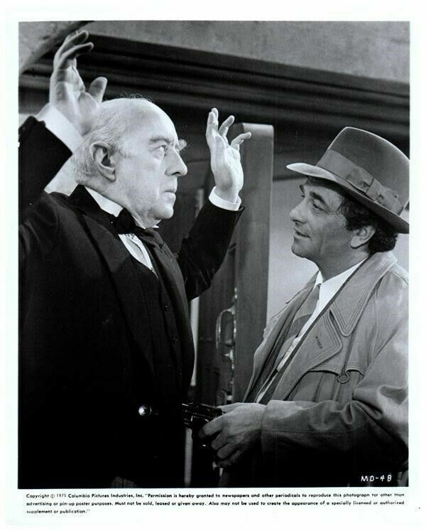 Murder By Death Alec Guinness Peter Falk Holding Gun Original 8x10 ...