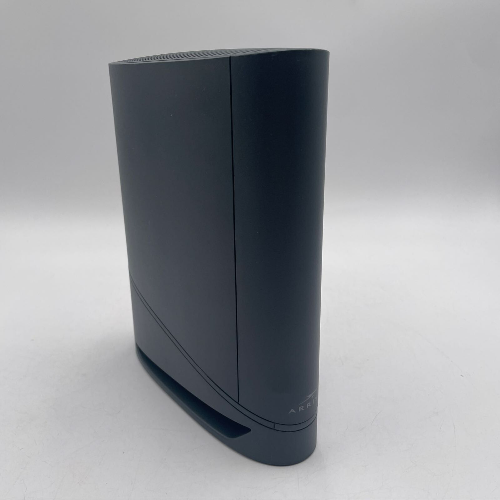 ARRIS Surfboard G34 DOCSIS 3.1 Gigabit Cable Modem & Wi-Fi 6 Router ...