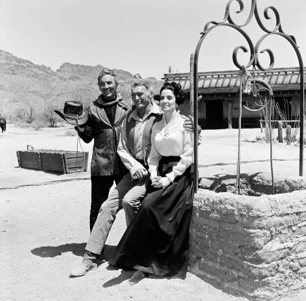 Cameron Mitchell as Buck Cannon, Leif Erickson on High Chaparral 1960s ...