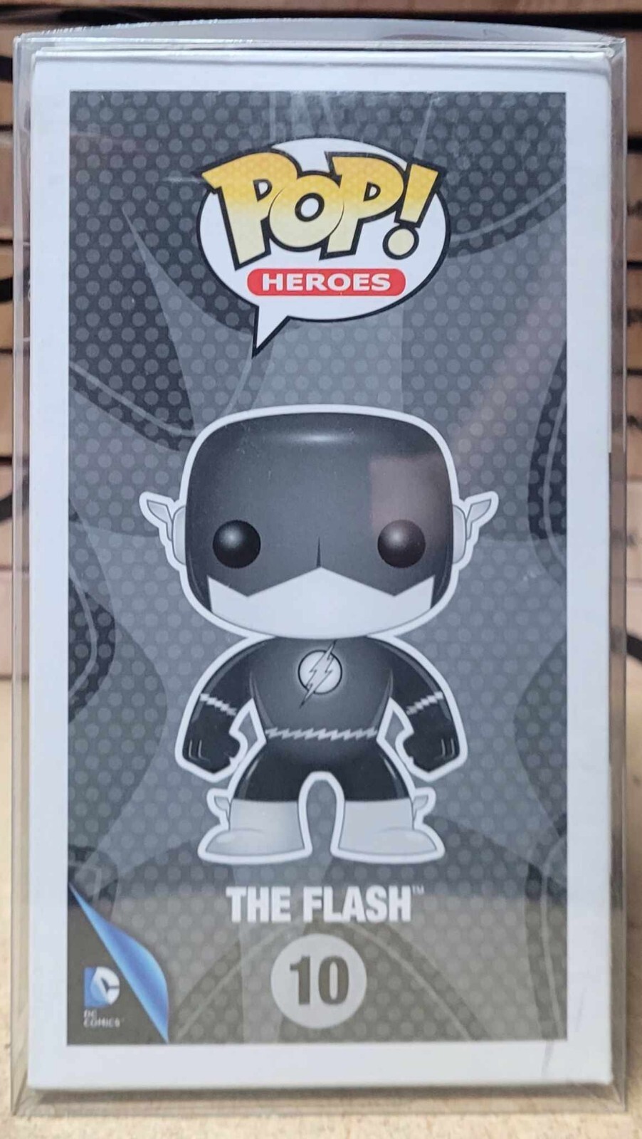 Funko Pop! THE FLASH Figure #06/10 - Hot Topic w/protector - RARE BOX ERROR! | eBay