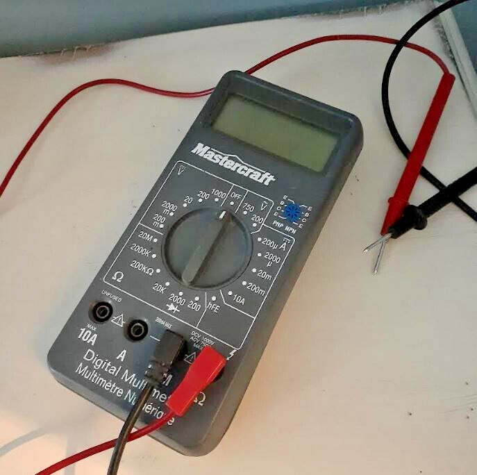 Mastercraft 052-0055-6 Digital Multimeter with leads - tested works | eBay
