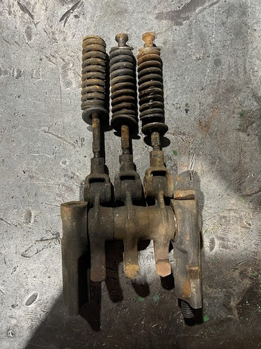 Detroit Diesel Rocker Arm Assembly 5103903 | eBay