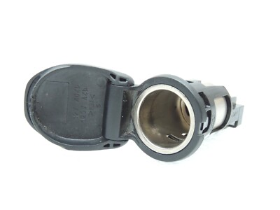 Nissan Qashqai J11 12V Buchse 253313SH0A 253313SH0B | eBay