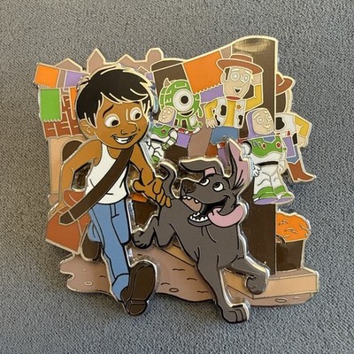 Disney Pixar “Character Cameos” Coco & Toy Story Pin Miguel Woody Buzz ...