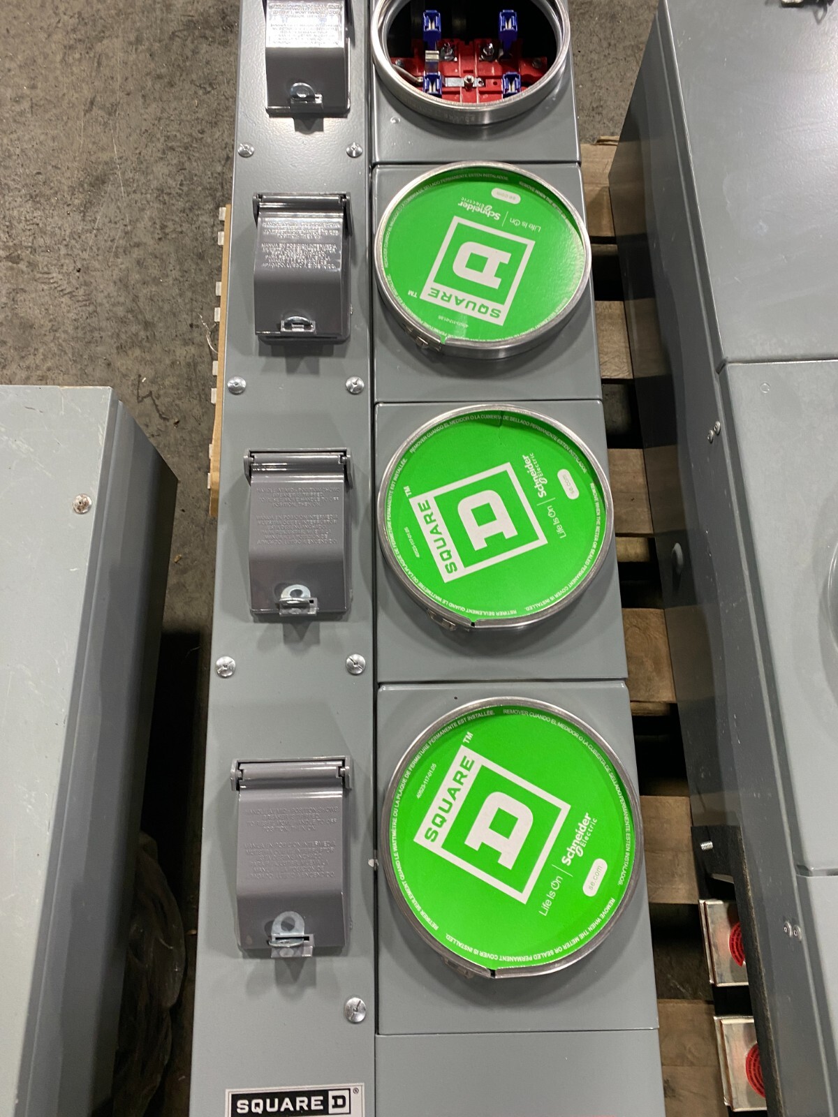 Square D EZM135-125 EZ Meter Pak Stack 5 Socket 5 Jaw 800A Main 125A CB ...