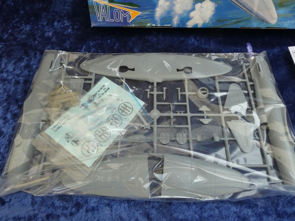 VALOM CAPRONI CAMPINI N.1 COMPLETE SEALED PARTS 1/72 MODEL AIRPLANE KIT ...