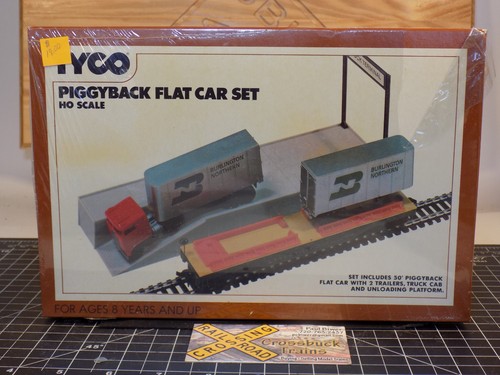HO TYCO 901 Piggyback Flat Car Set SEALED PACKAGE (072302) | eBay