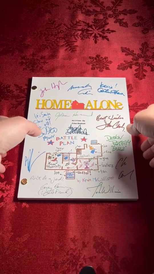 Home Alone Script Cast-Signed- Autograph Reprints- 108 Pages- Christmas ...