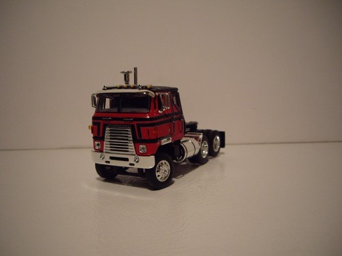 DCP FIRST GEAR 1/64 RED AND BLACK INTERNATIONAL TRANSTAR COE WITH ...