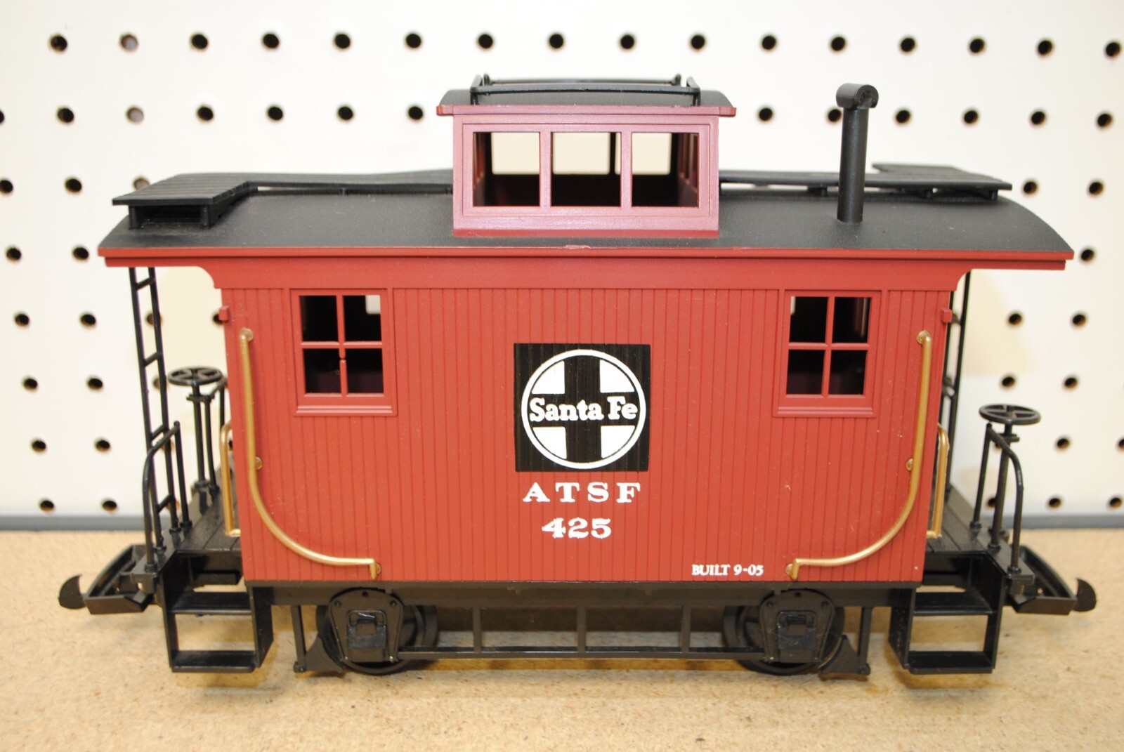 Bachmann 93102 ATSF Santa Fe #425 Bobber Caboose Car *G-Scale* | eBay