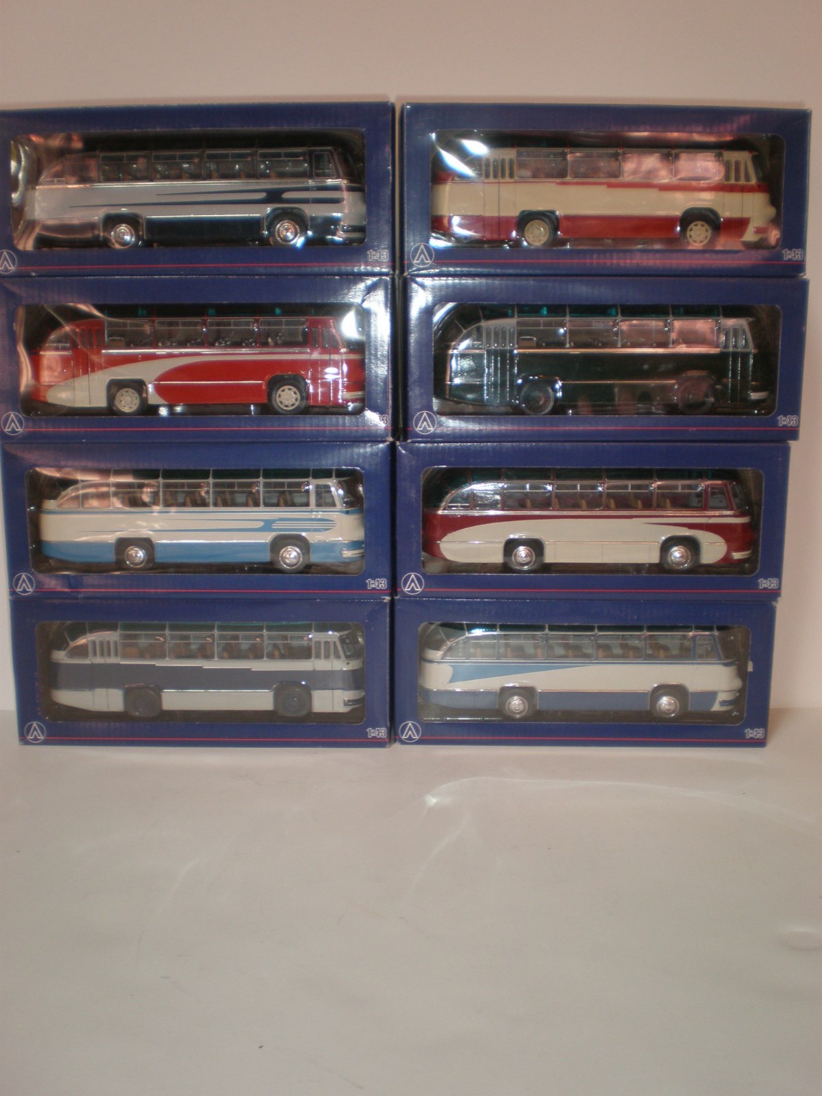 1/43 Set of eight LAZ buses (LAZ-695 & LAZ-695B) made by Ultra models ...