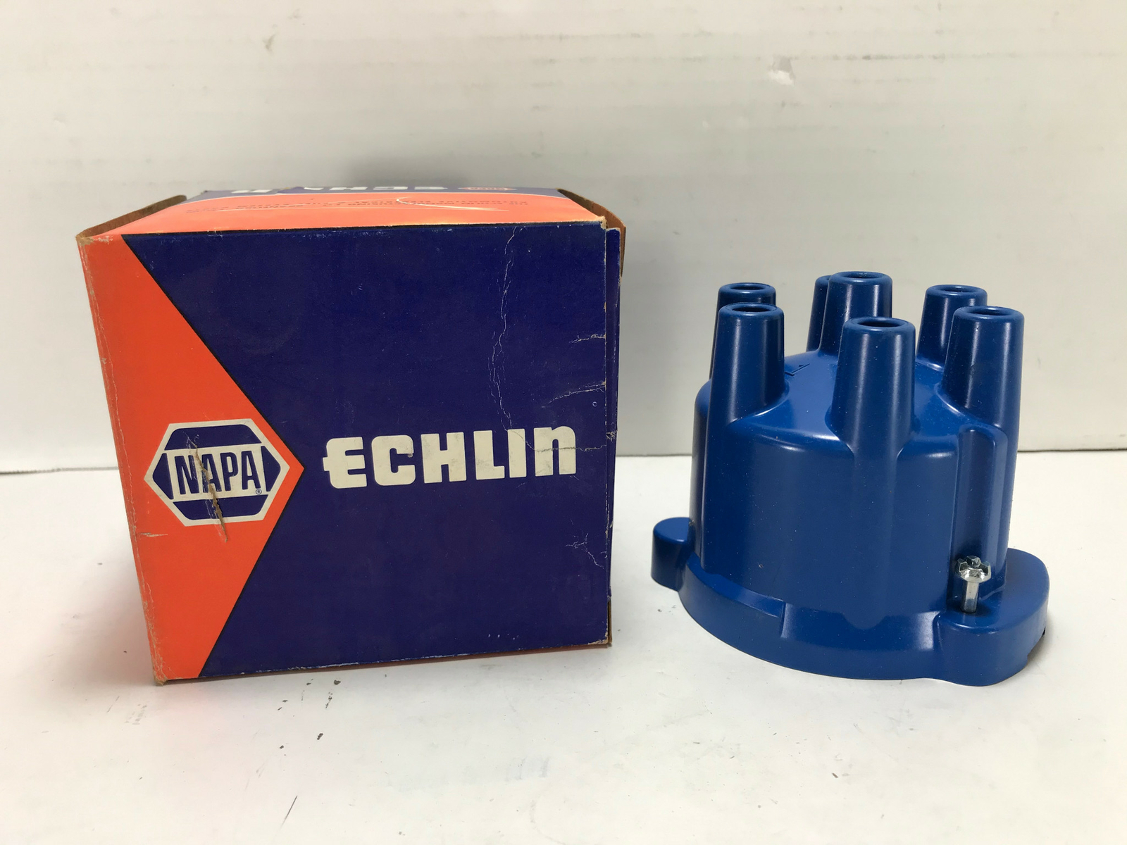 NOS New NAPA ECHLIN FA 104 Distributor Cap for AMC, Ford, Jeep, Mercury ...