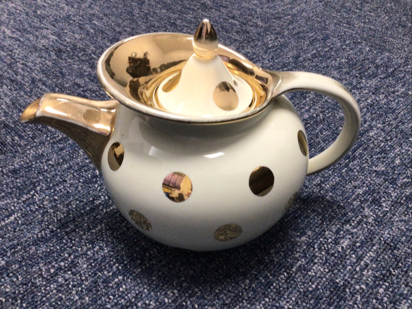 Vintage Hall China Gold & Ivory Polka Dot Teapot 6 Cup 0698GL | eBay