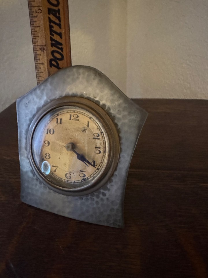 Vintage Arts and Crafts Thomas Turner & Co Talbot Hammered Pewter Clock ...