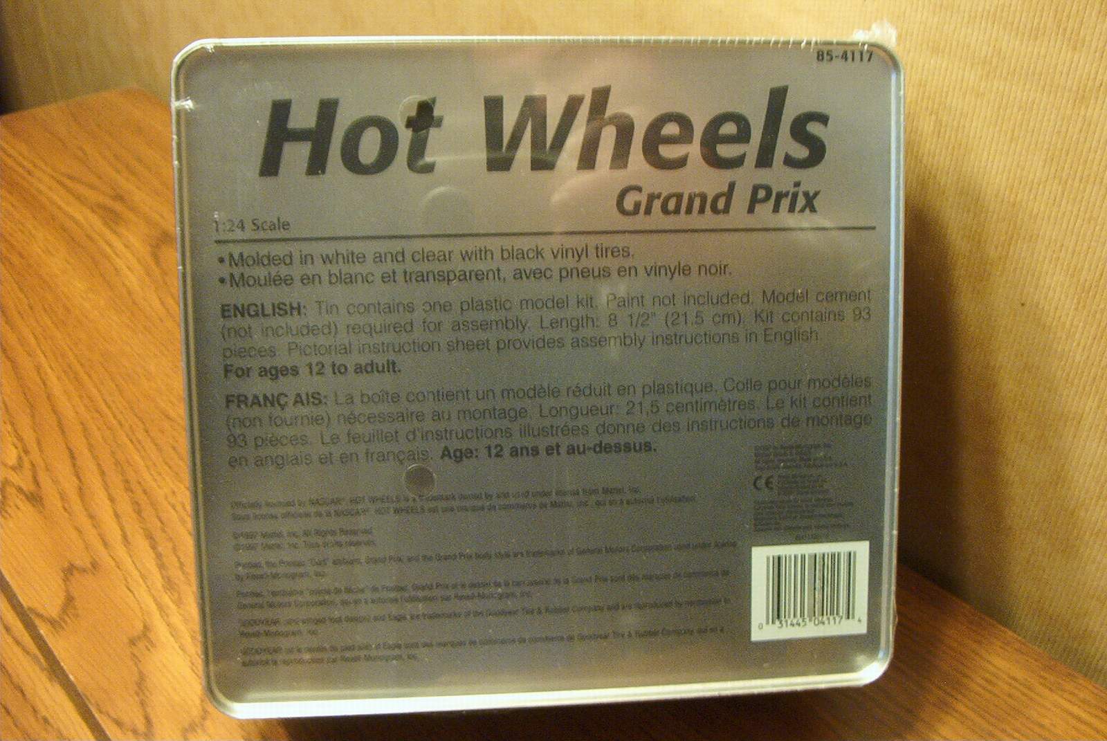 1 24 Revell Monogram 1997 #44 Hot Wheels Model Kit Collectors Tin Kyle ...