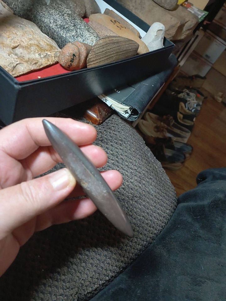 Authentic Ohio Red Banded Slate Pick Bannerstone Indian Arrowhead ...