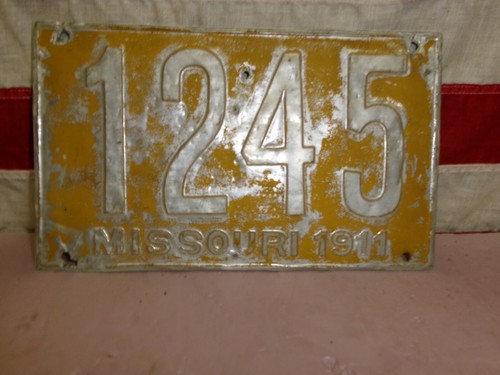 ANTIQUE- 1911 MISSOURI LICENSE PLATE- 4 DIGIT- (MEASURES 10 X 6 INCHES ...