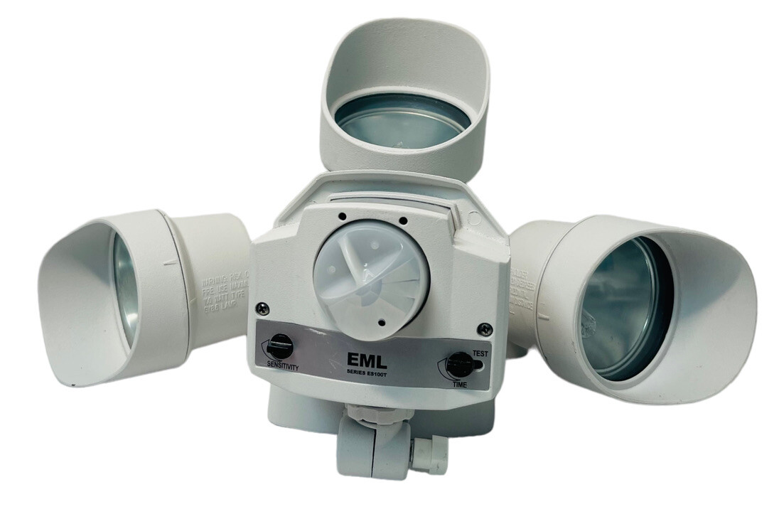 EML True Thermal Range 3 Security Garage Light W/ 360 Motion Sensor ...