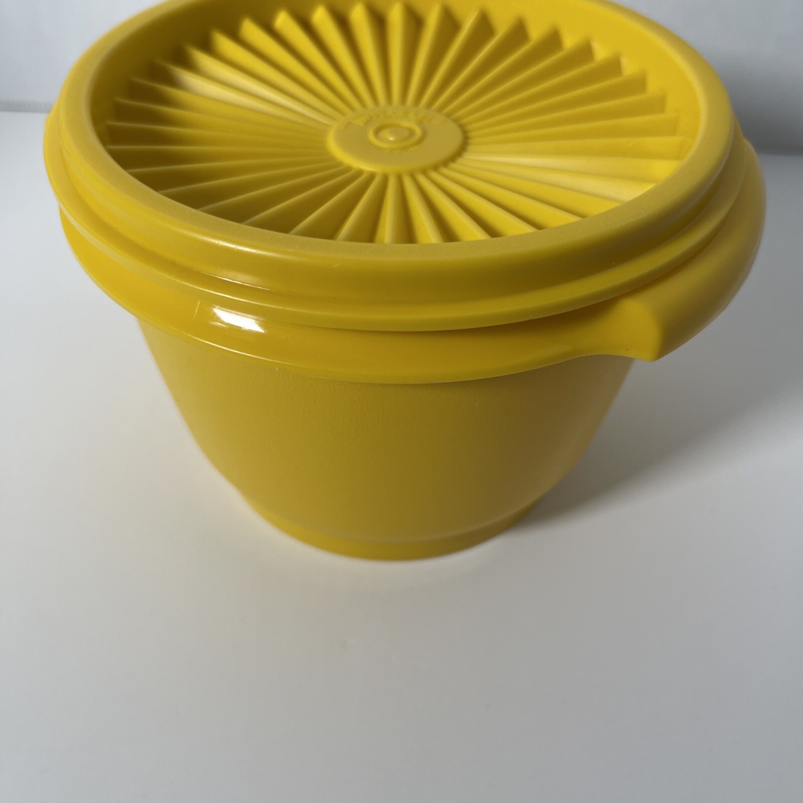 Vtg Tupperware Harvest Yellow Bowl With Lid 886-3 | eBay
