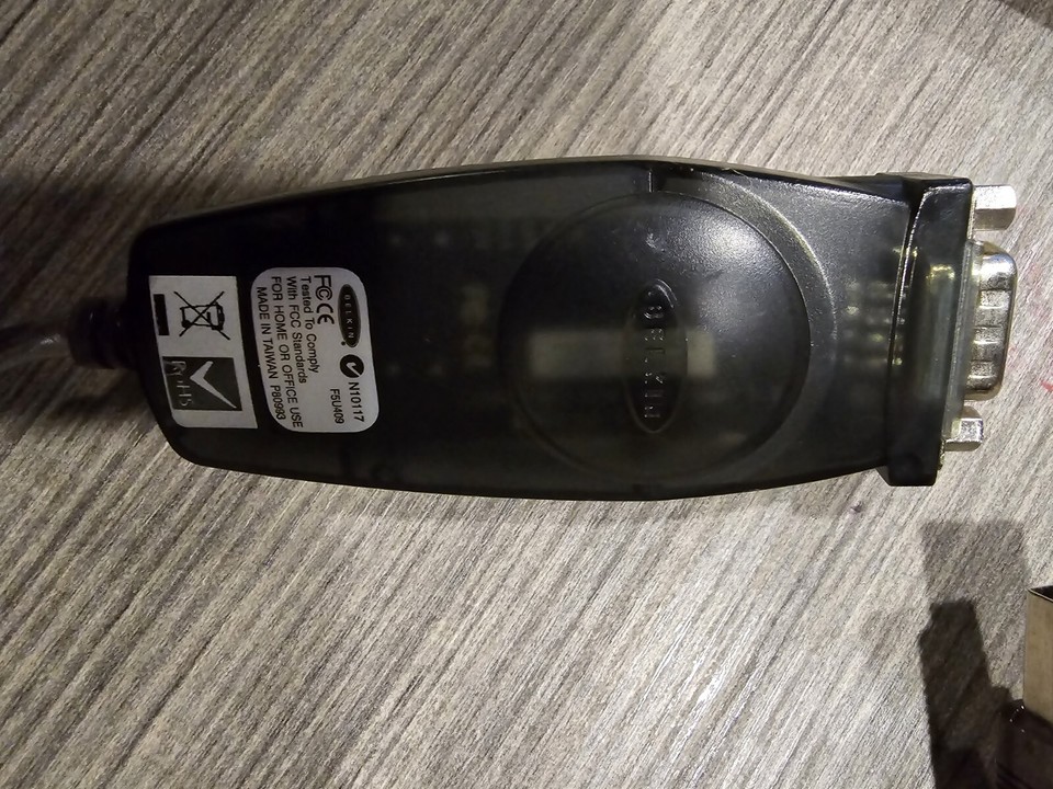 Belkin F5U109/F5U409 USB to 9 pin RS-232 DB9 Serial Converter Adapte ...
