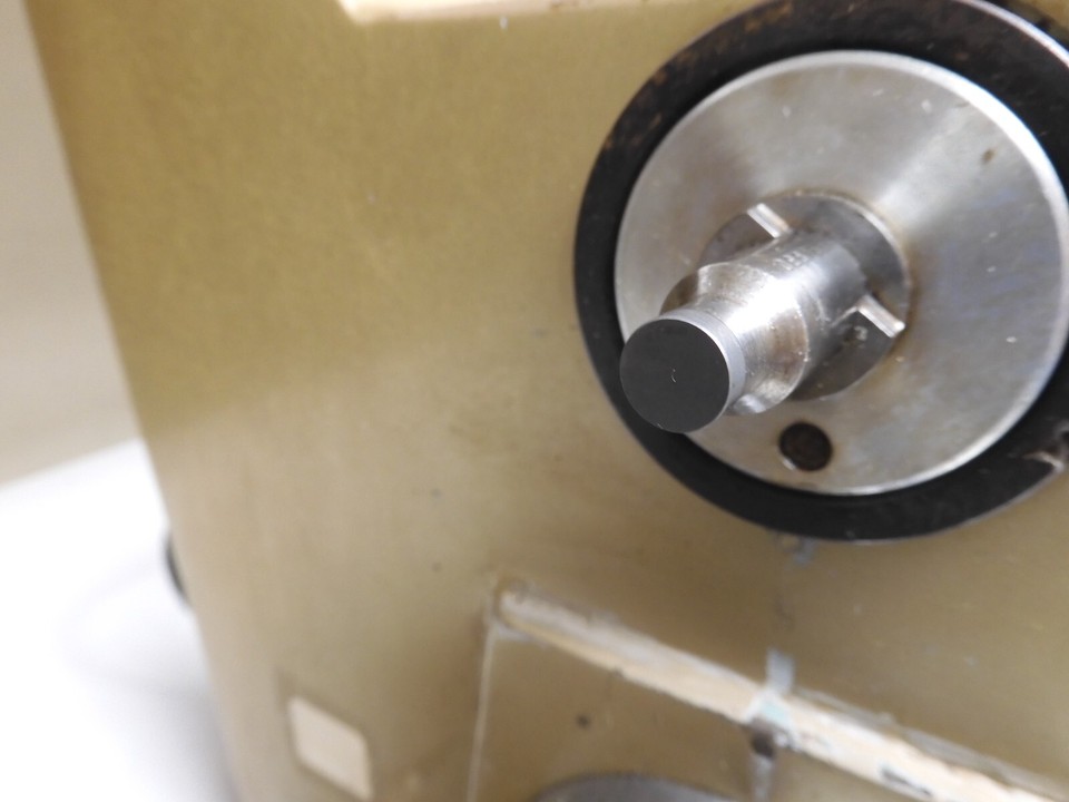 Pratt & Whitney Model B External Supermicrometer Measuring Machine ...